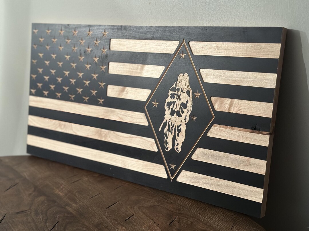 Challenge Coin Display Wooden American Flag, Challenge Coin Shelves ...