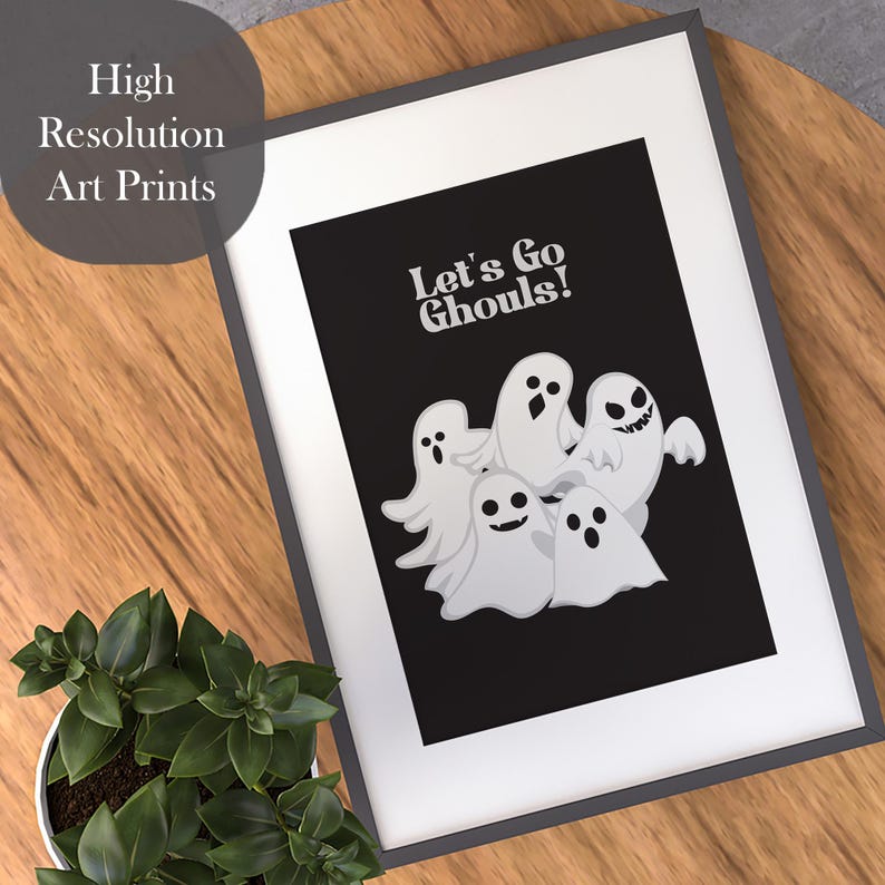 Retro Halloween Wall Art Gallery Prints Spooky Ghost Wall Art Print ...