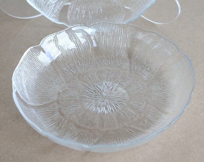 Vintage Arcoroc Fleur Glass Plate, Vintage Arcoroc Glass Plate ...