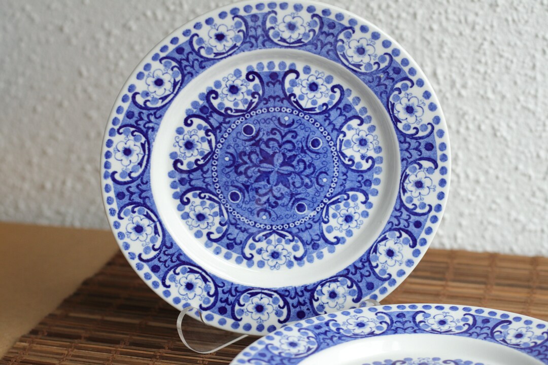 Vintage Arabia Finland Plate Set: Blue Floral Scandinavian Design - Etsy