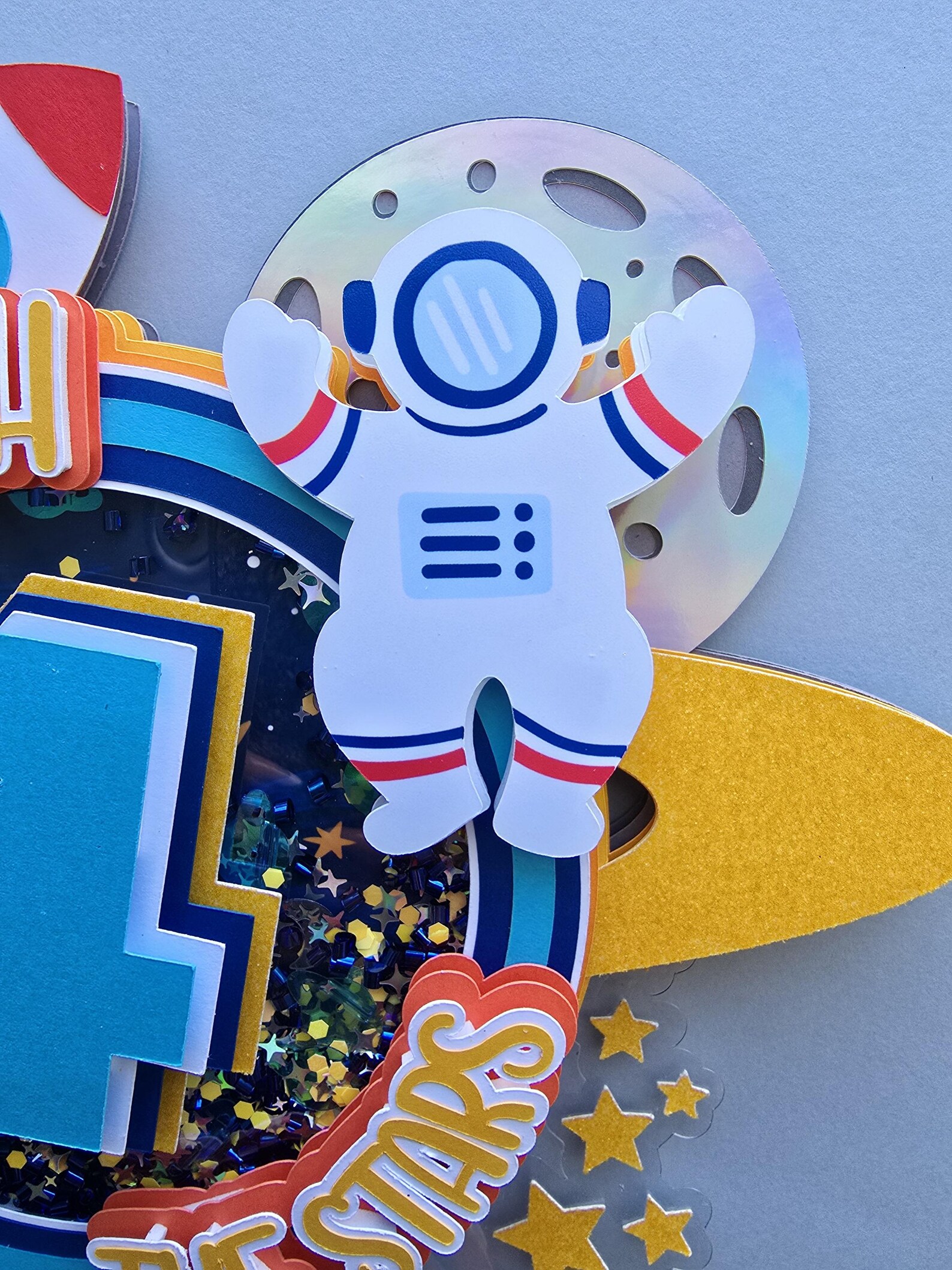 Space Shaker Cake Topper - Astronaut Birthday Party Decor - Etsy