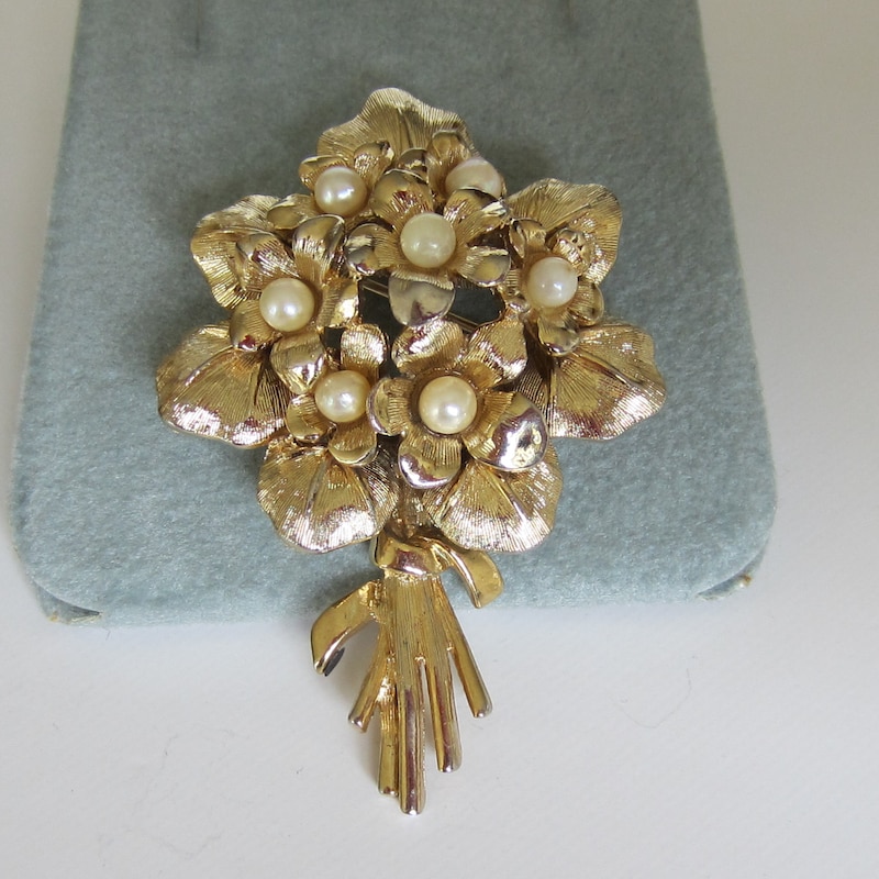 Boucher Jewelry - Etsy