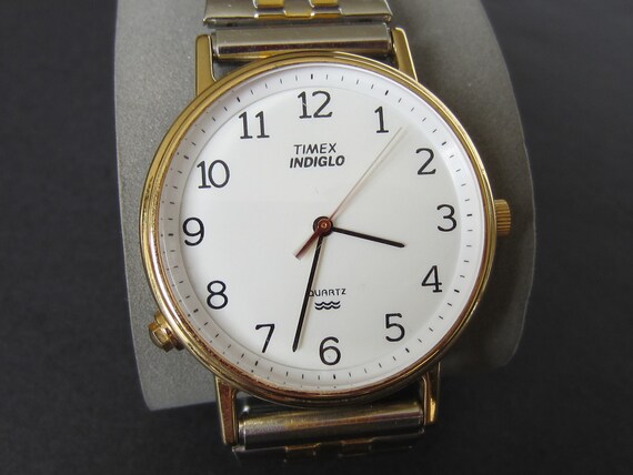 Vintage Timex Indiglo Men Gold Tone Stretch Band Anal… - Gem