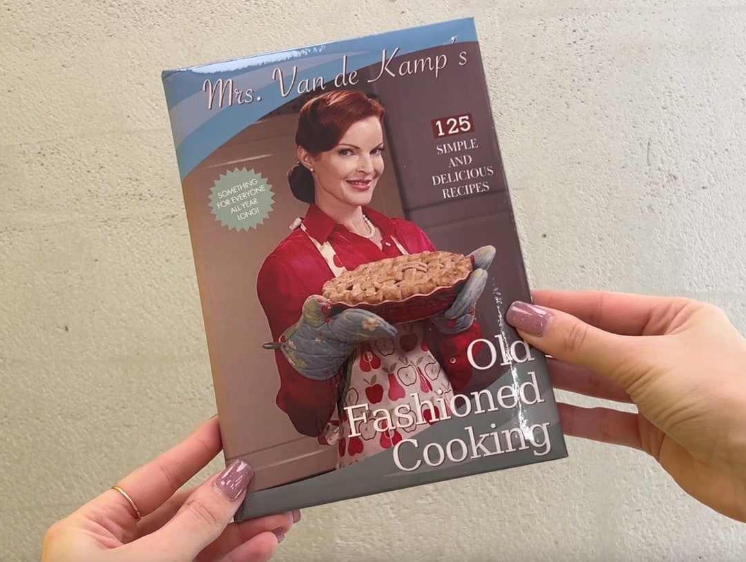 Mrs. Van De Kamp's Old Fashioned Cooking Recipe Notebook, Desperate ...