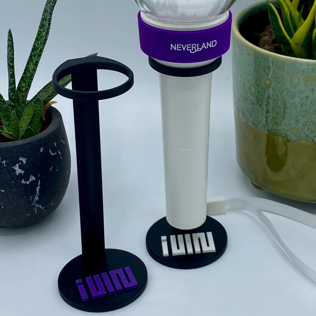 G I-DLE - Stand for Lightstick V1, Floating With Logo (G-IDLE IDLE ...