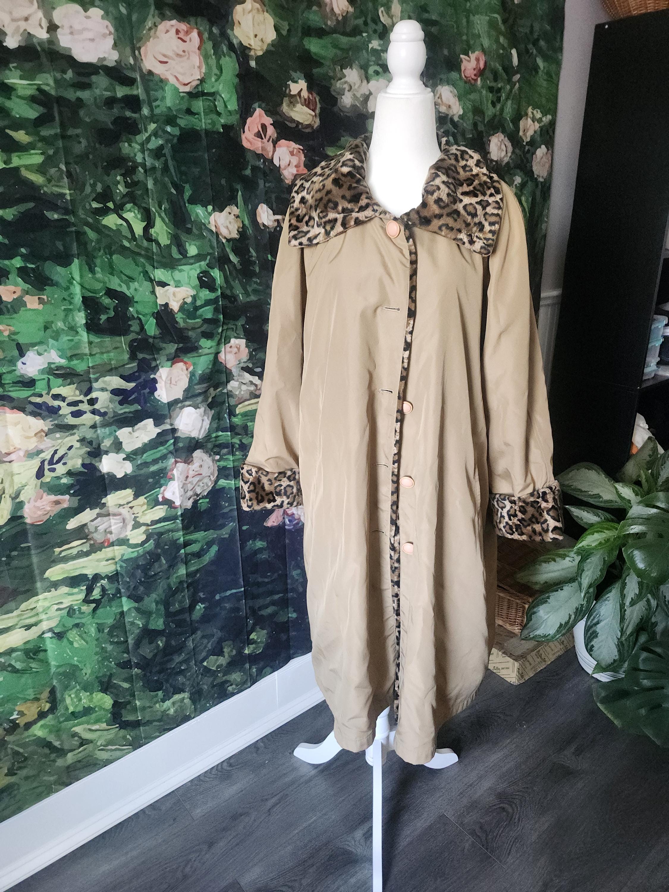 Cleo Coat // Vintage 1950's FAB Leopard Print Reversible Coat - Etsy
