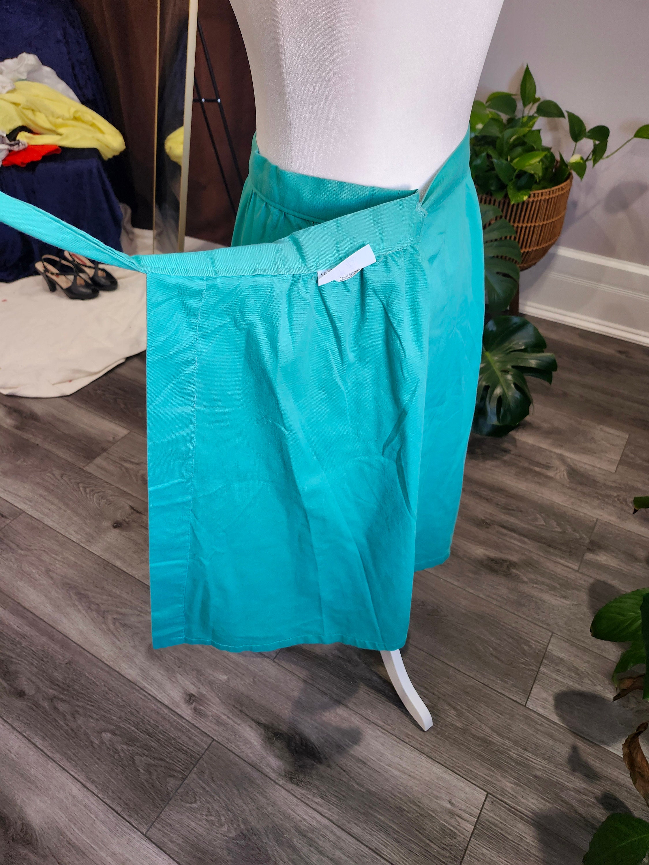 Diane Skirt // Vintage 1970's ADORABLE Balloon Turquoise Wrap Skirt by ...