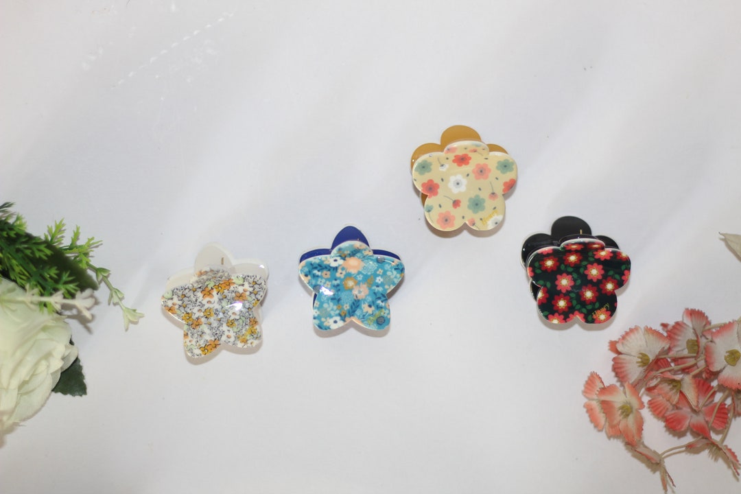 Glossy Set of 4 Starfish Pattern Hair Grips Small Cute Dazzling Clips ...