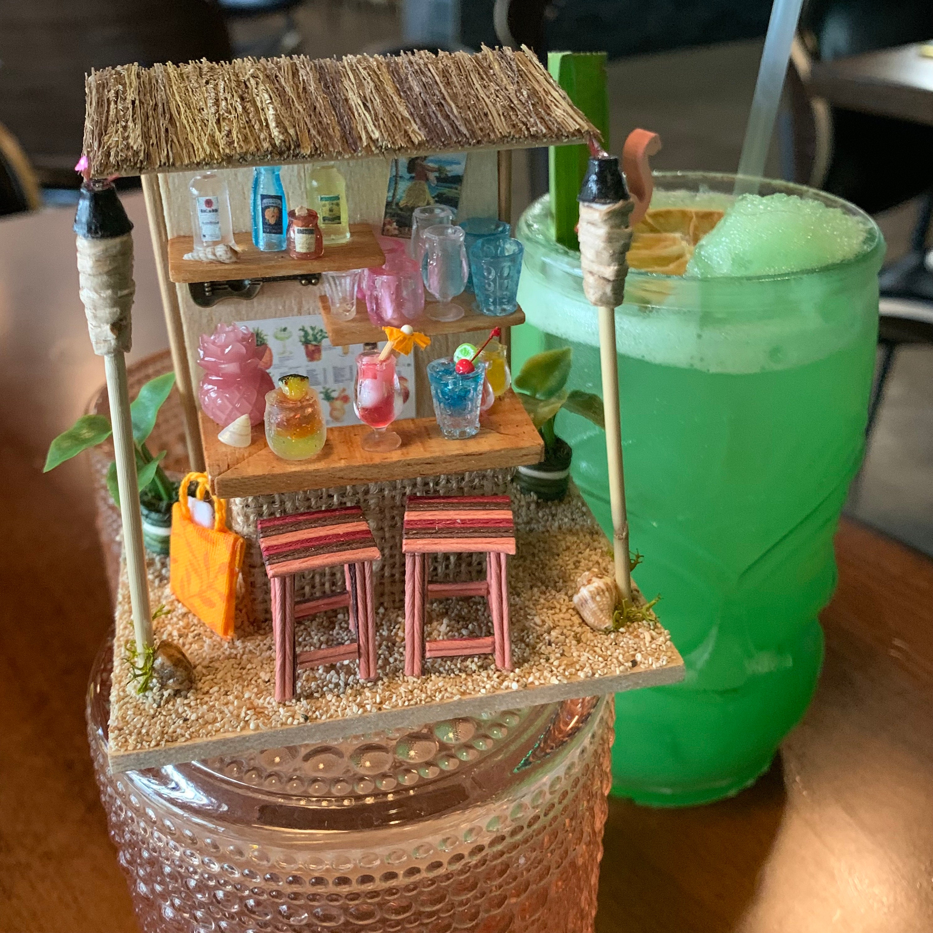 Miniature Hawaiian Tiki Bar Diorama Mai Tai Lava Flow Blue Hawaii ...