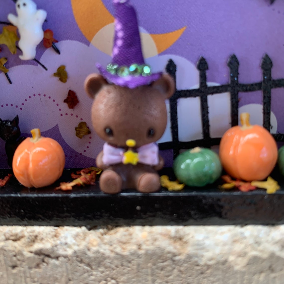 Miniature Halloween Shadowbox Bear Witch Project Pumpkins Decoration ...