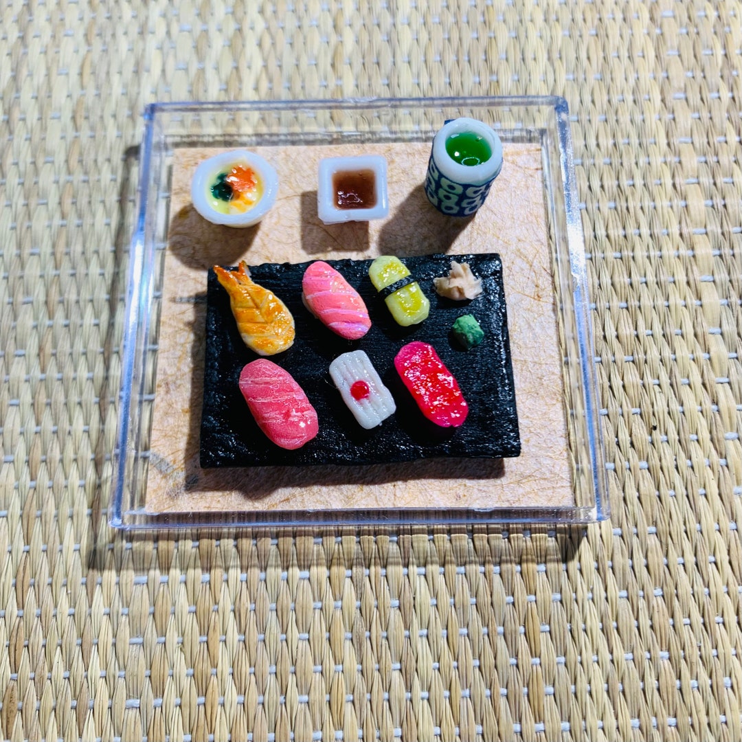 Miniature Sushi Platter Set Ebi Salmon Ika Ohtoro Tamago Chutoro Maguro ...