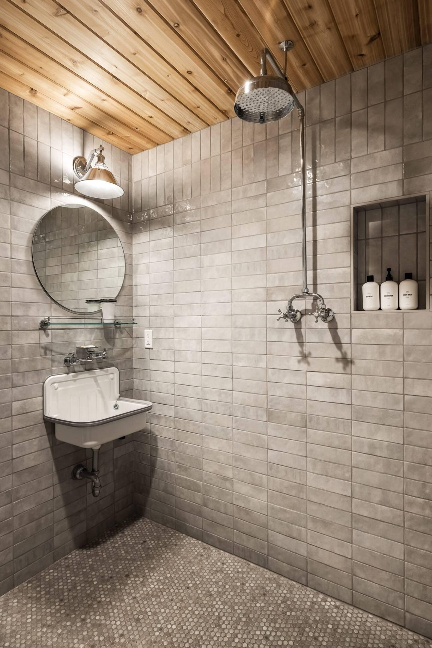 Farmhouse Wash Basin, Vintage Wall-mounted Wash Basin, White Retro ...