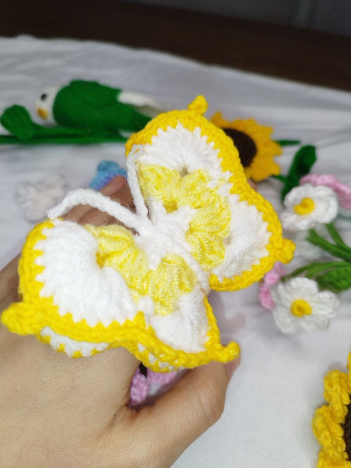 Easy and Simple Butterflies Crochet Pattern , Cute Butterfly Crochet ...
