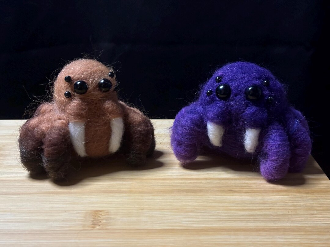 Handmade Needle Felted Spiders - Etsy