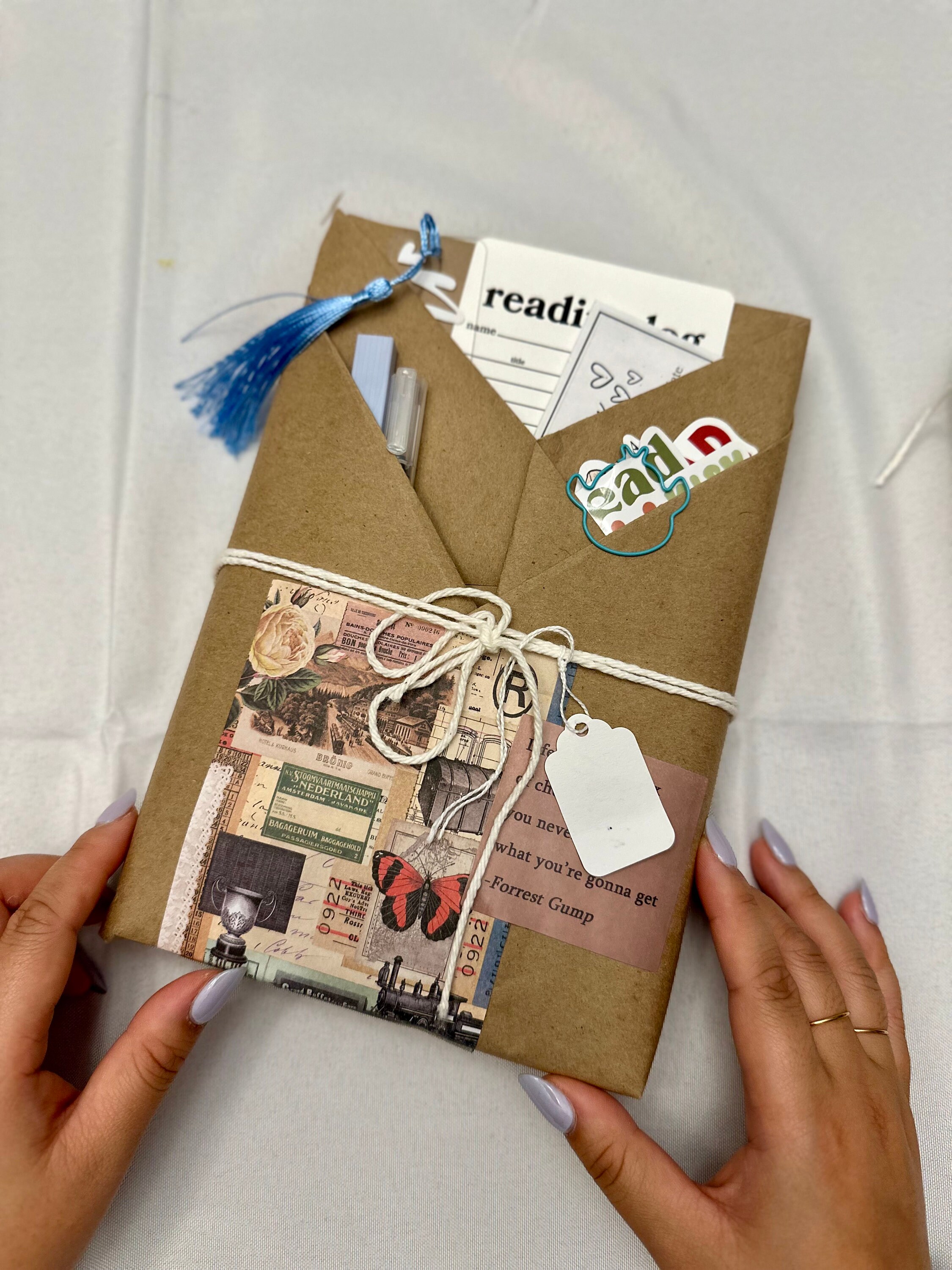 Blind Date With a Book Gift Set / Blind Date With a Book - Etsy