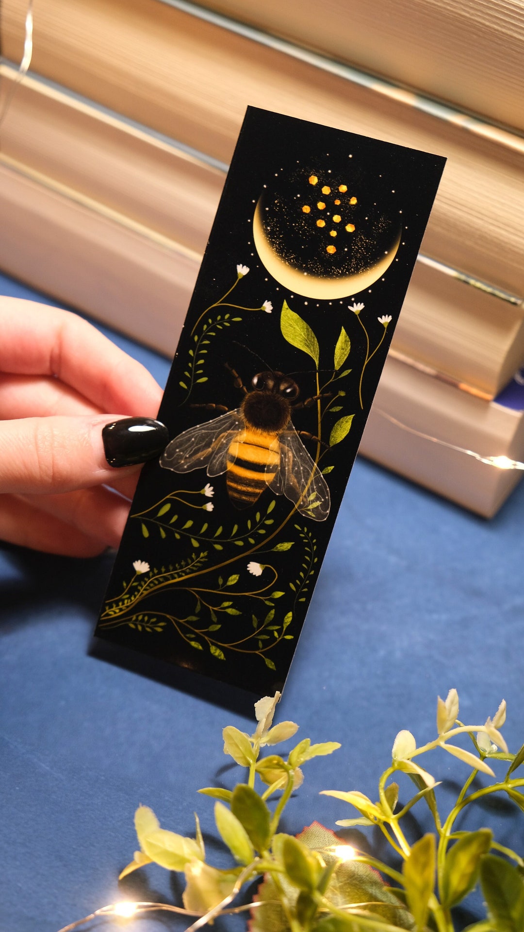Bee Bookmark, Bumblebee Bookmark, Reader Gift Idea, Book Lover, Dark ...