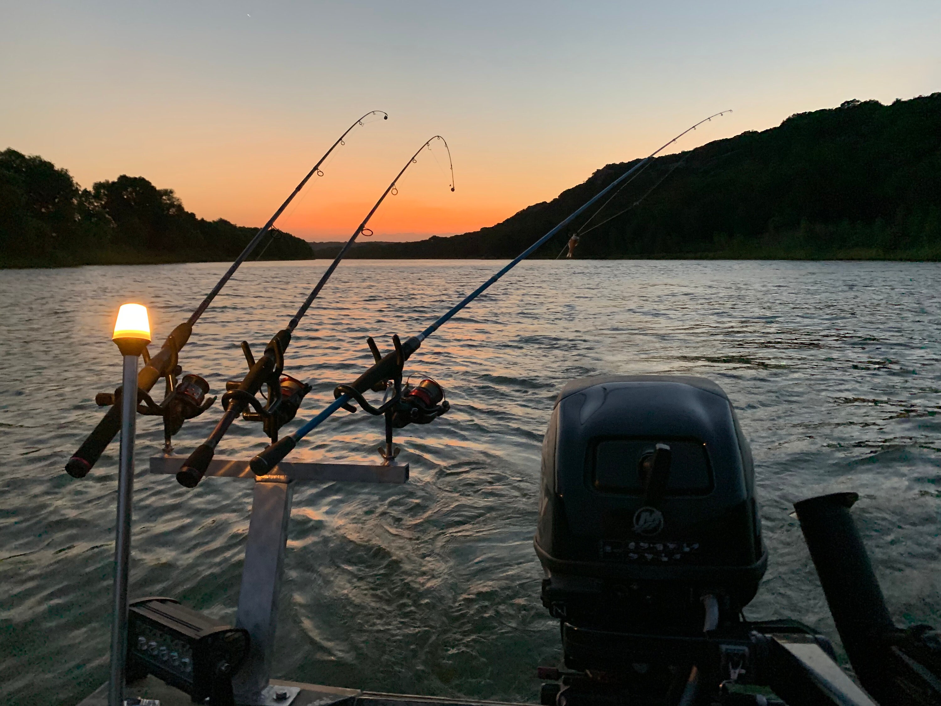 Heavy Duty Aluminum T-bar Rod Holder wont Rust build to Last rod Holder ...