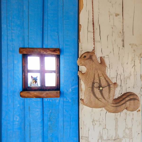 Squirrel Clock - Etsy