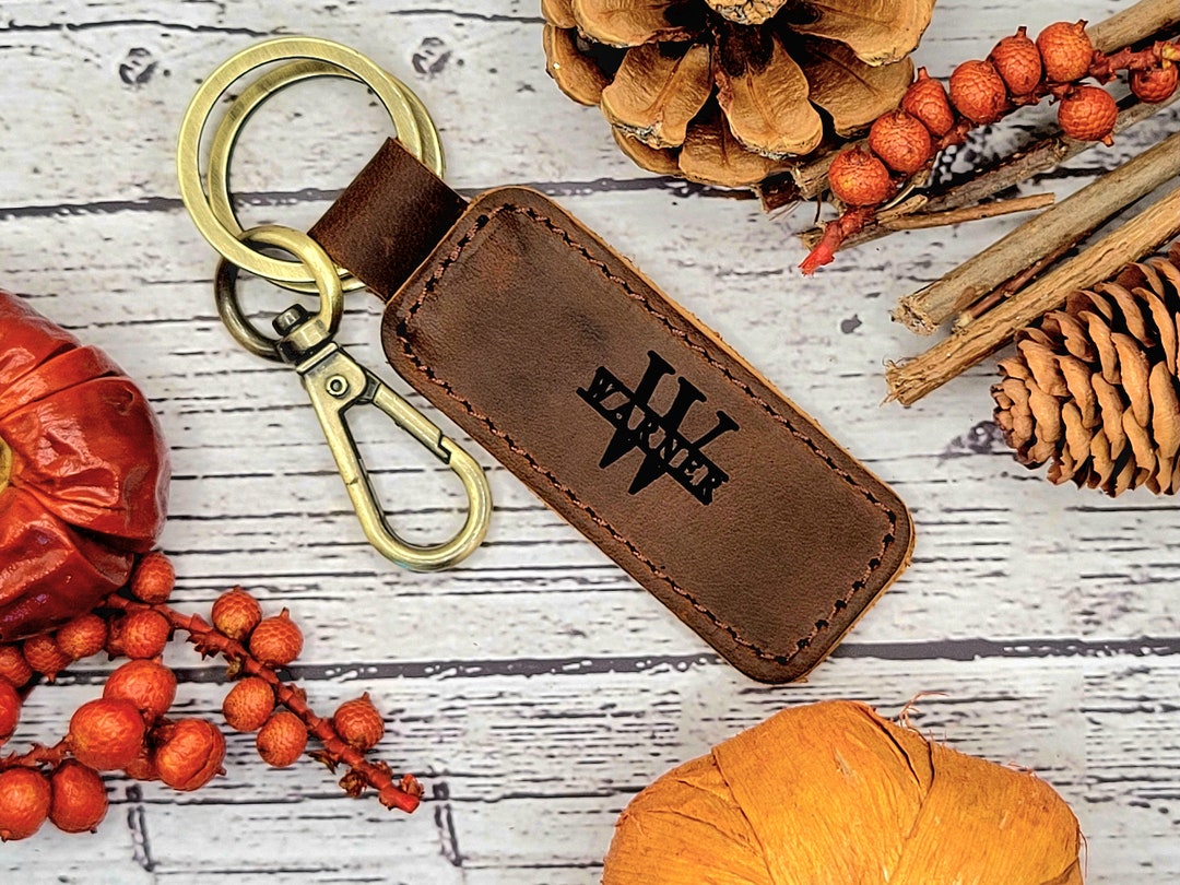 Personalized Leather Keychain - Customizable Engraved Key Holder - Etsy