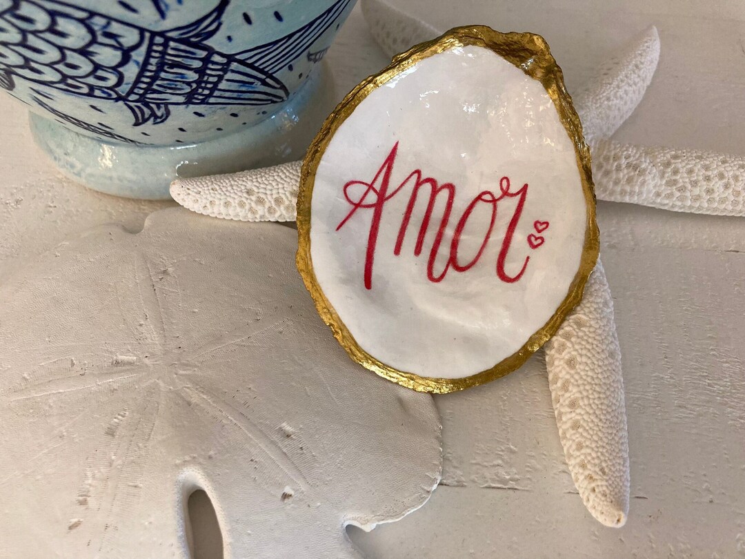 AMOR LOVE Oyster Shell Ring Dish, Jewelry Holder, Oyster Trinket Tray ...