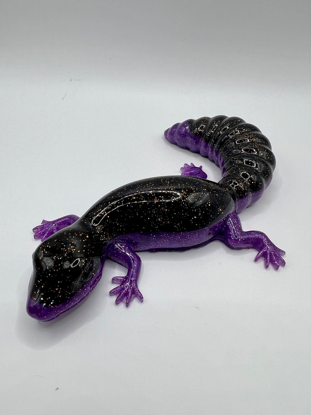 Purple and Black Epoxy Resin Gecko - Etsy