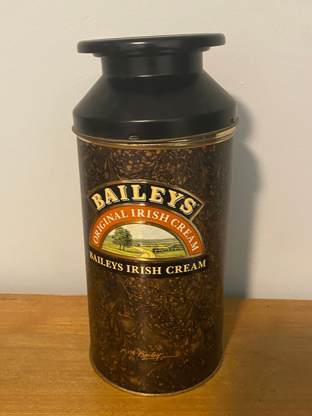 Vintage Bailey’s Irish Cream Tin - Etsy