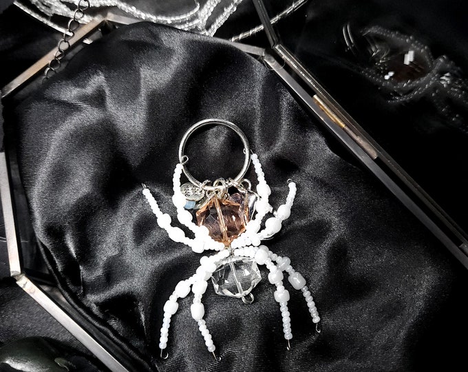 Spider Keychain - Etsy