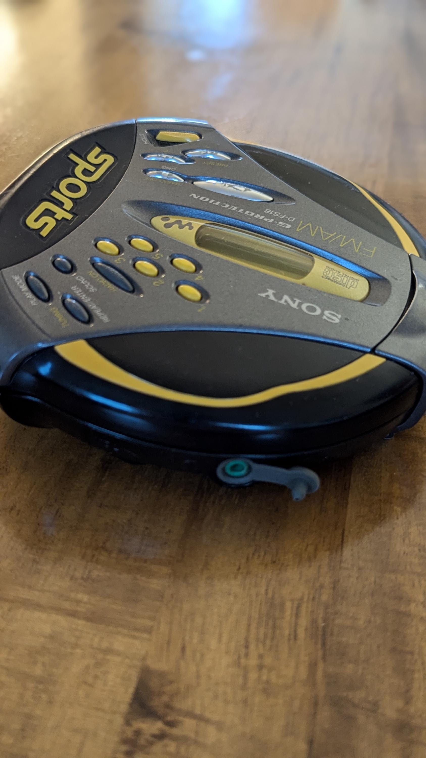 Vintage Sony Sports D-FS18 CD Walkman FM/AM | G-protection - Etsy
