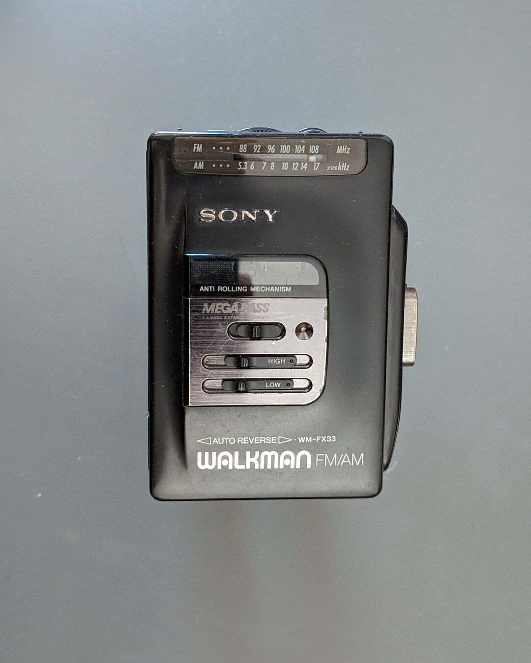 Vintage Sony WM-FX33 Walkman AM/FM Portable Cassette Player Megabass ...