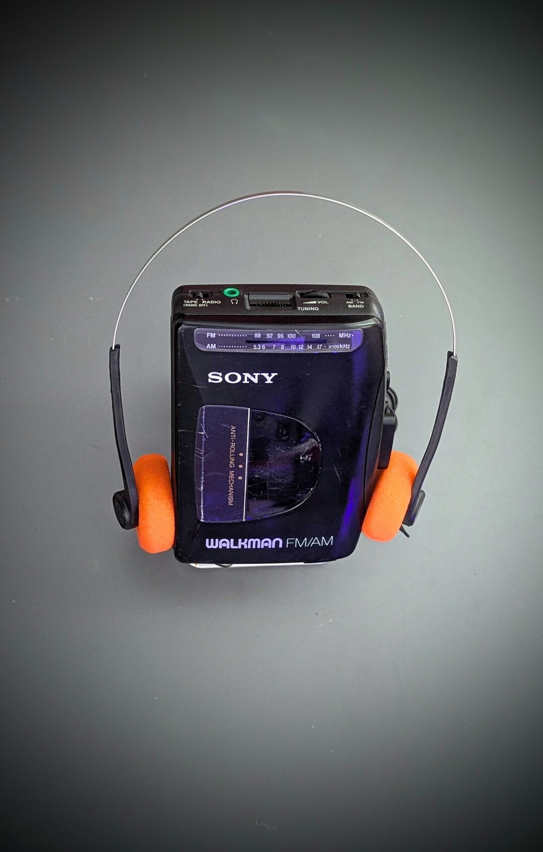 Sony Walkman WM-FX10 Cassette AM/FM Player With Orange Foam Headphones ...