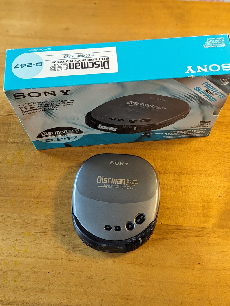 Sony MDR-201LP Discman With ESP and Mega Bass 1bit DAC Old New in Box ...