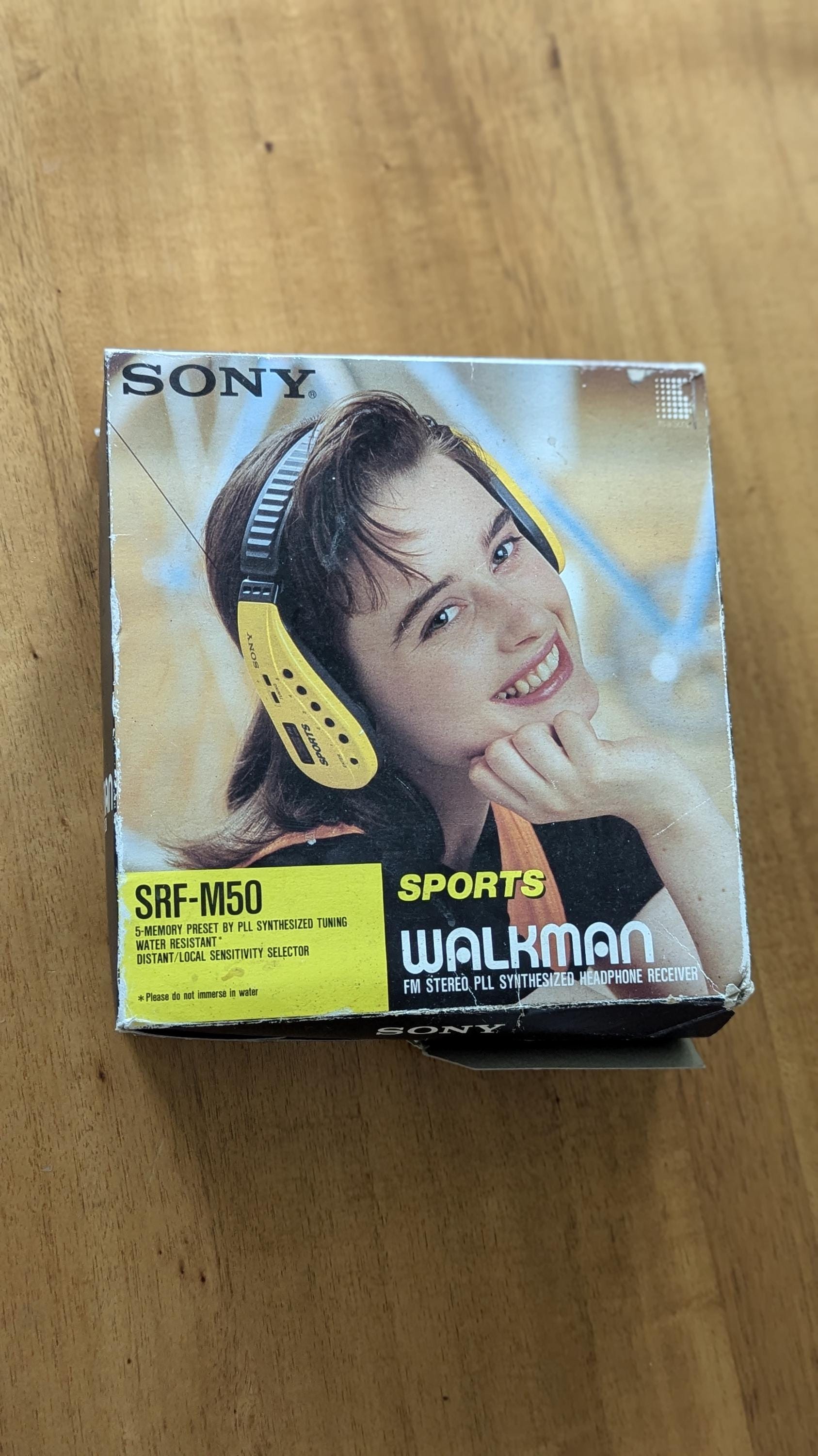 Vintage Sony Walkman Sports FM/AM Radio Yellow SRF-M50 Fully Functional ...