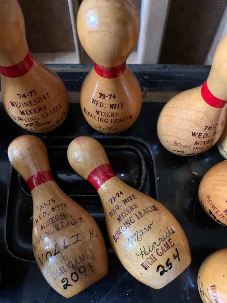 Vintage Bowling Pin Awards Trophies Vintage Wooden Bowling Pins Old ...