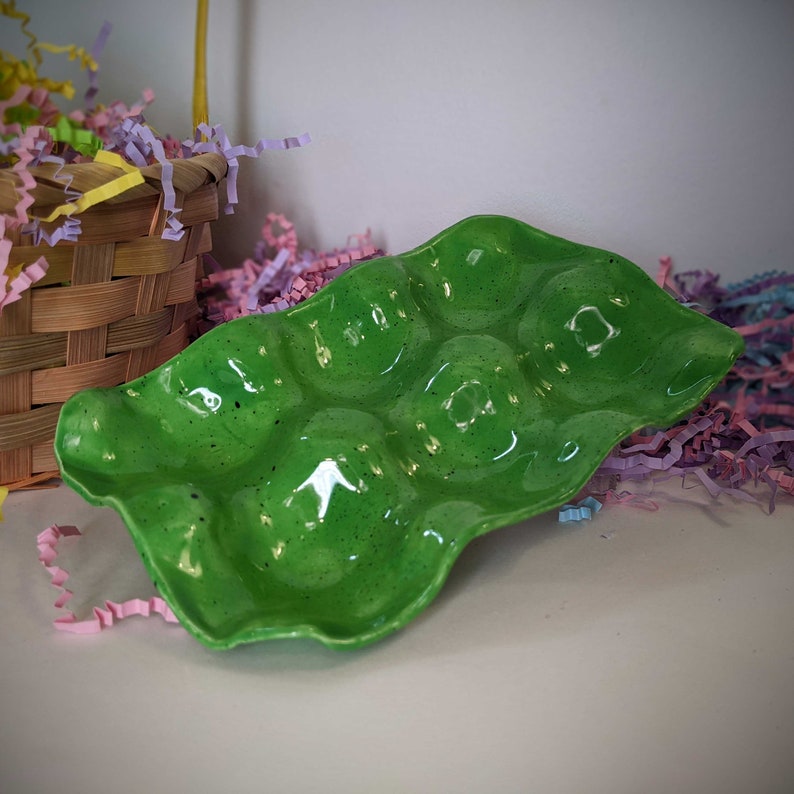 Ceramic Egg Tray for 6 Eggs, Easter Egg Carton in 4 Different Colors ...