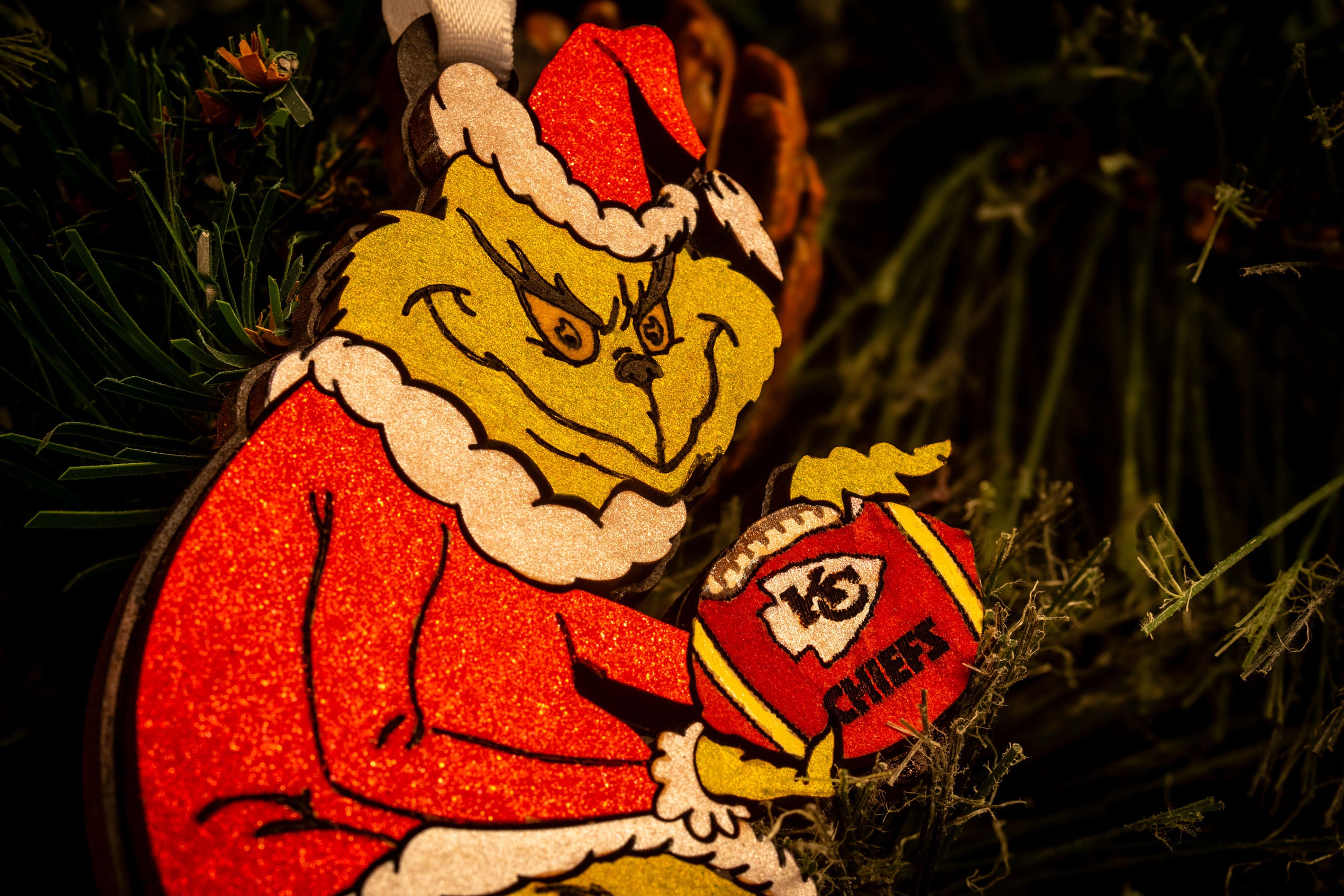 Kansas City Chiefs Grinch Christmas Ornament - Handcrafted Dr. Seuss ...