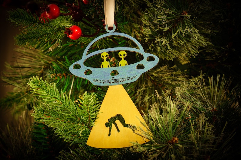 Personalized UFO Alien Abduction Wood Ornament - Christmas Sci-fi Decor ...