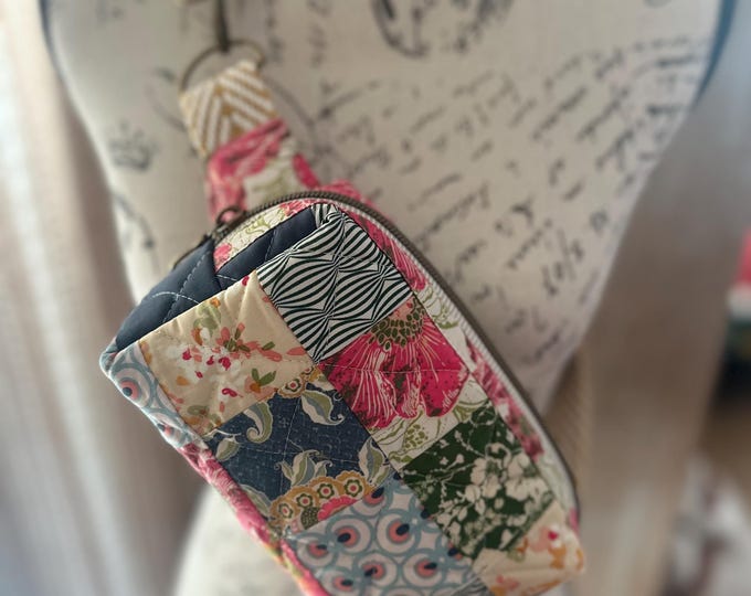 Quilted Patchwork Belt Bag, Fanny Pack, Crossbody Bag, Hyper Nature ...