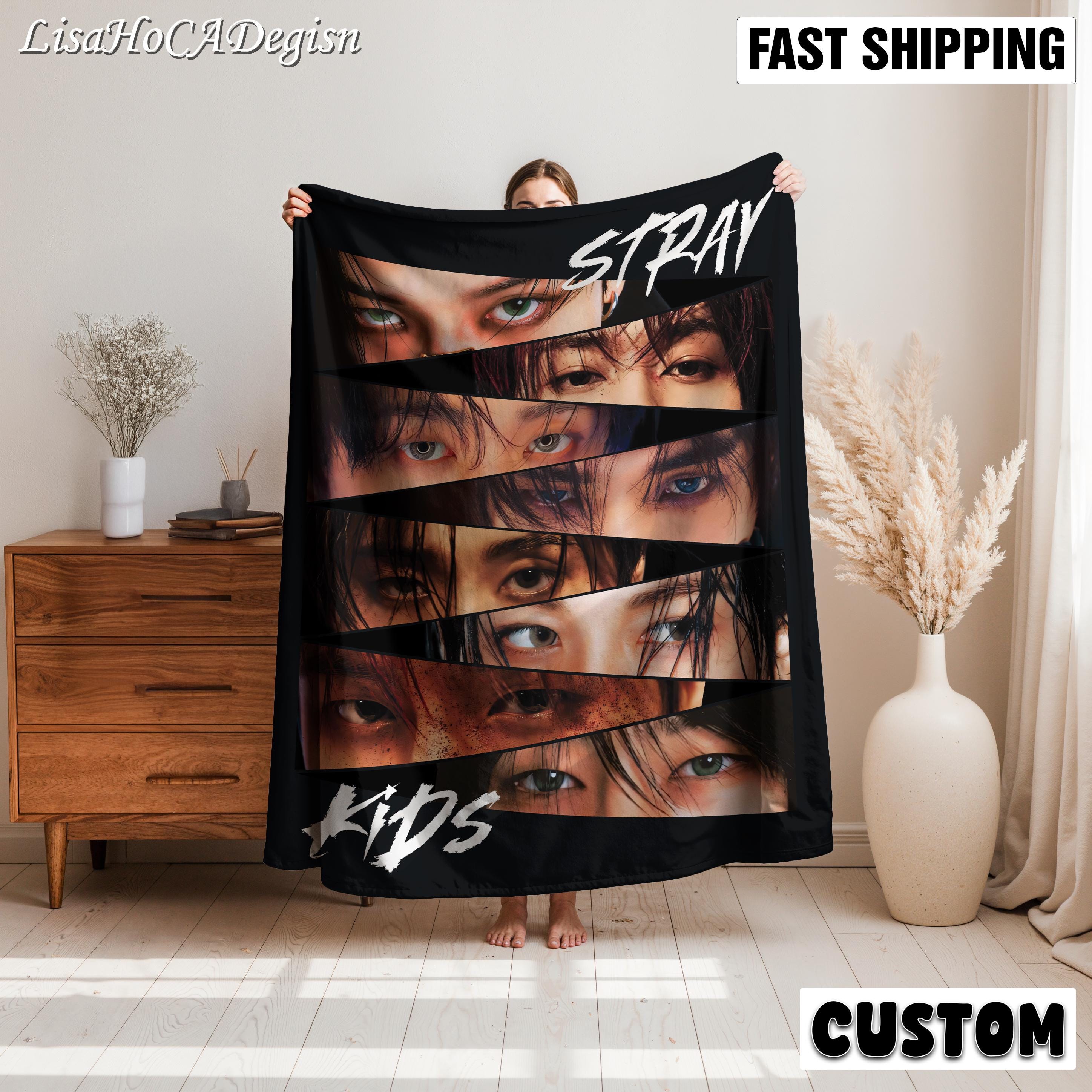 Stray K-pop Blanket, Cozy Fandom Decor Gift for Fans, Bedroom Bedding ...