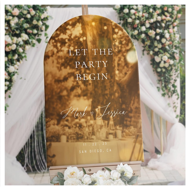 Arched Wedding Sign Gold Mirror Welcome Sign Wedding - Etsy Ireland