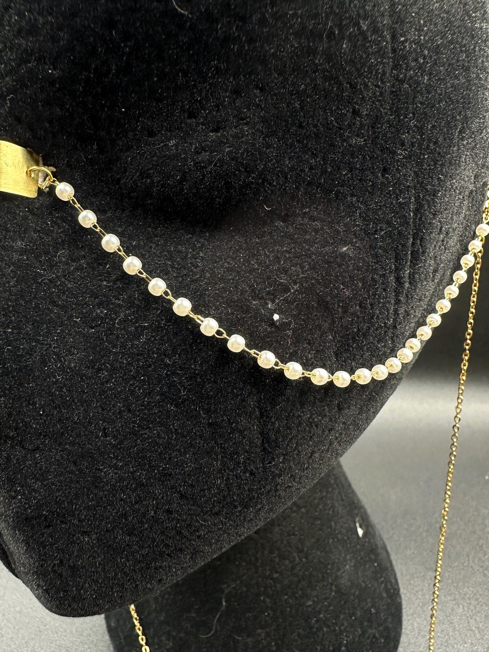 Face Jewelry Gold Drops Face Chain Unique Accessory for an Unmistakable ...