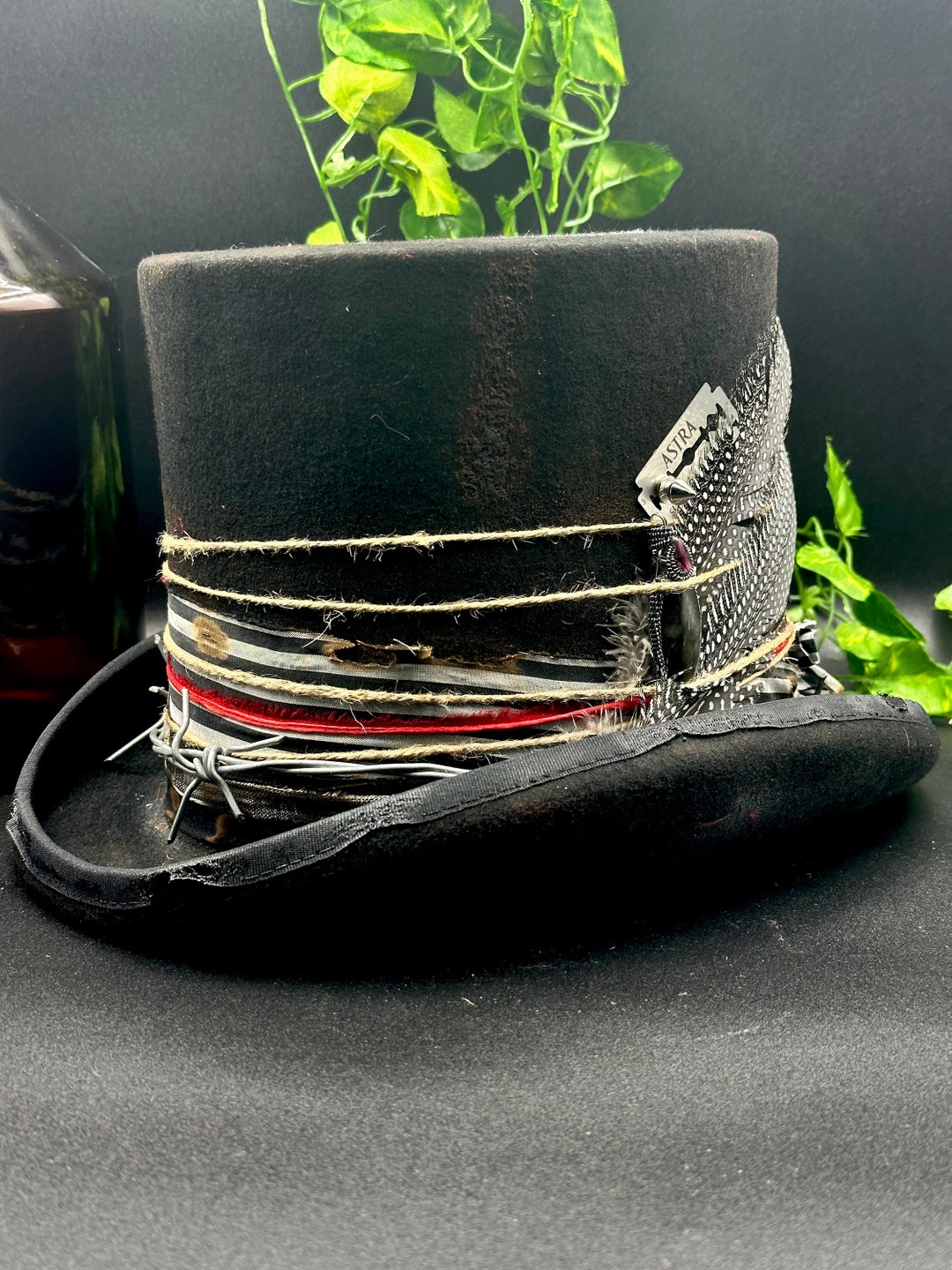 Custom Top Hat: History, Elegance and Unique Craftsmanship Labradotire ...
