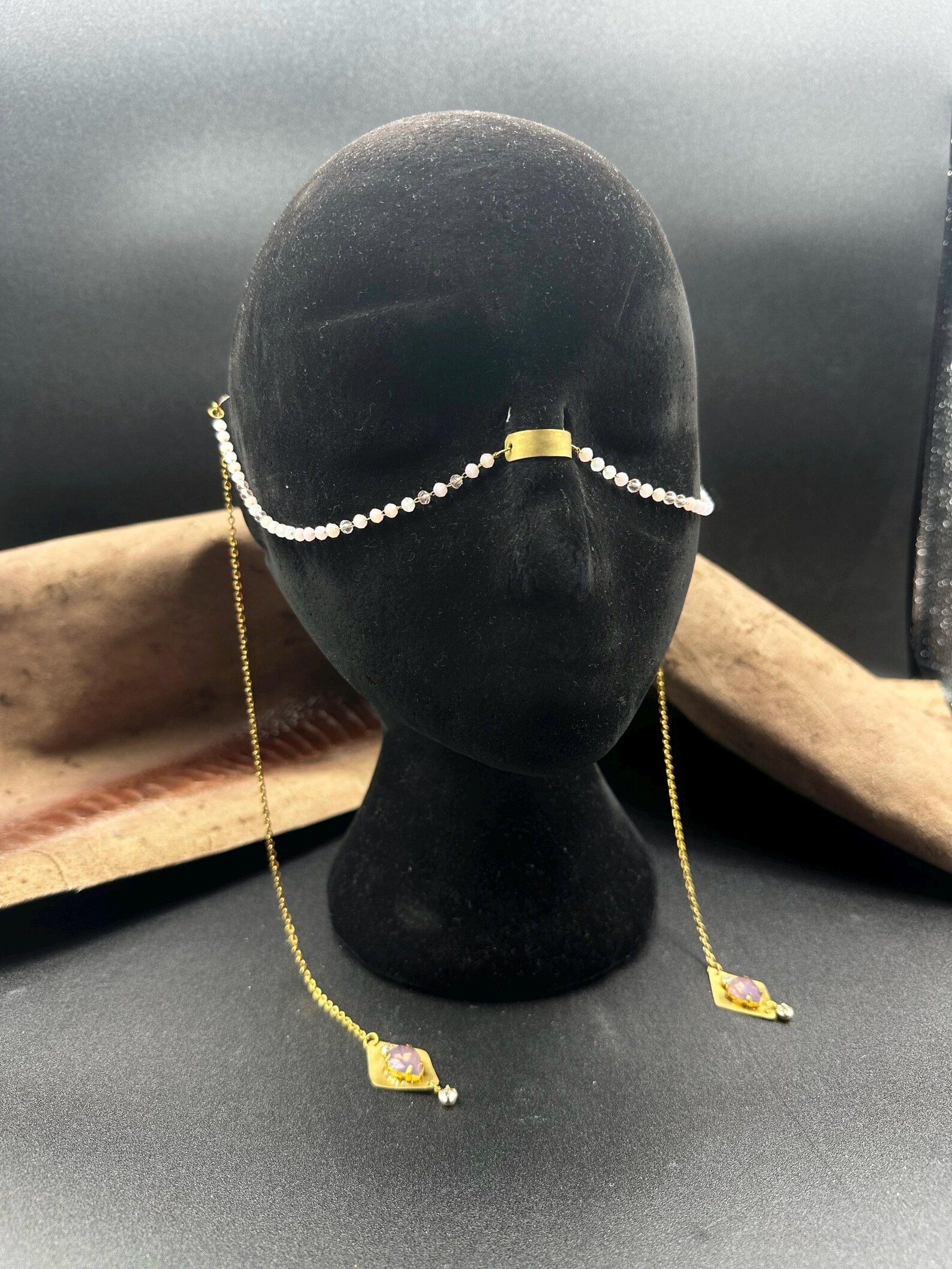 Face Jewelry Gold Drops Face Chain Unique Accessory for an Unmistakable ...