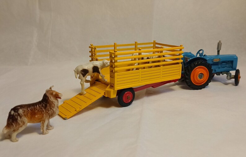 Vintage Corgi Fordson 'power Major' Tractor With Beast Carier and ...
