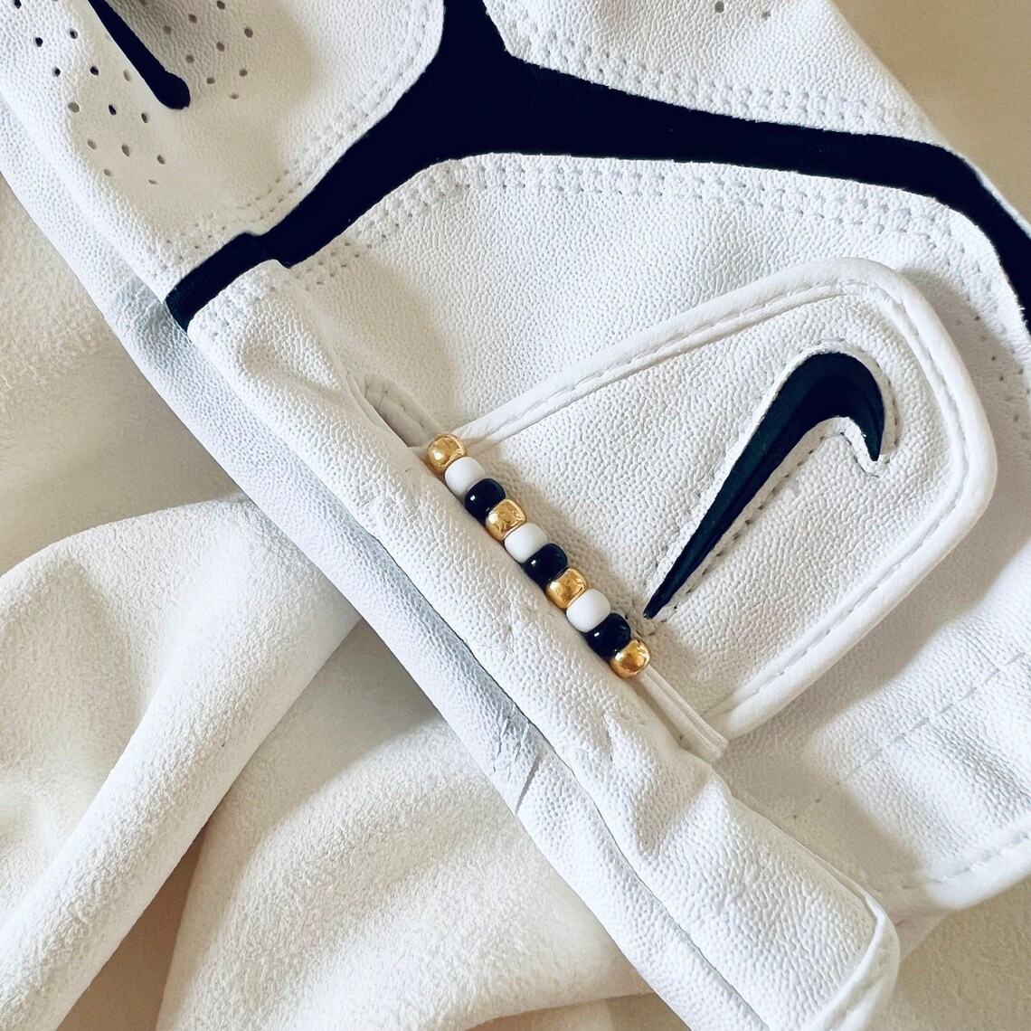 Golf Glove Stroke Counters / Singles: Gold, Black & White Series ...