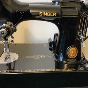 Vintage Singer 221K Portable Electric Sewing Machine With Case, Manual ...
