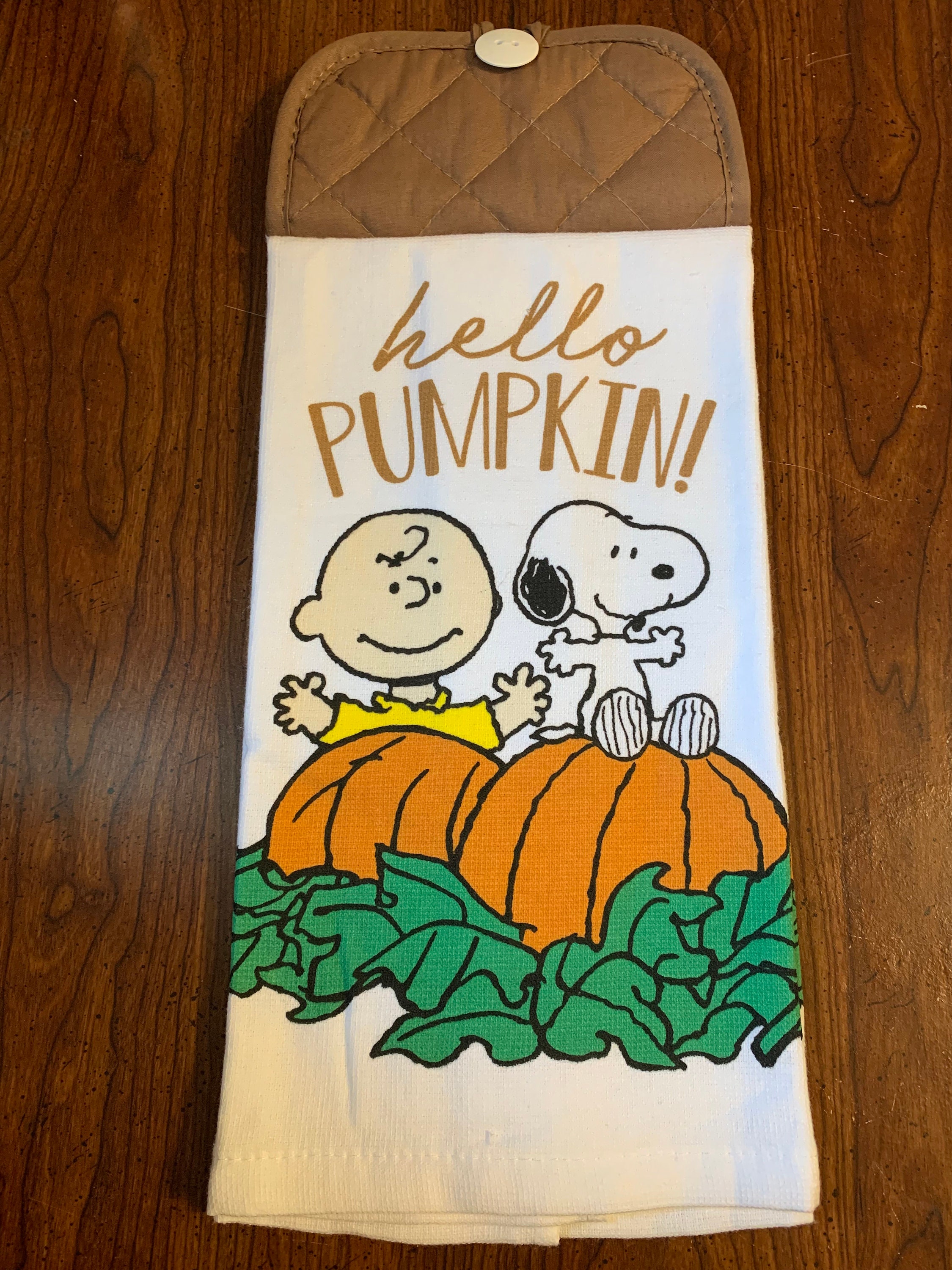 Charlie Brown and Snoopy hello Pumpkin Hanging Kitchen Towel With ...
