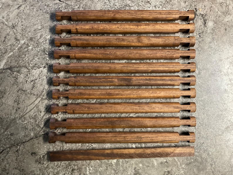 New Lincoln Logs - 10 Round and 1 Half Log at 10 1/2 Inches Long With ...