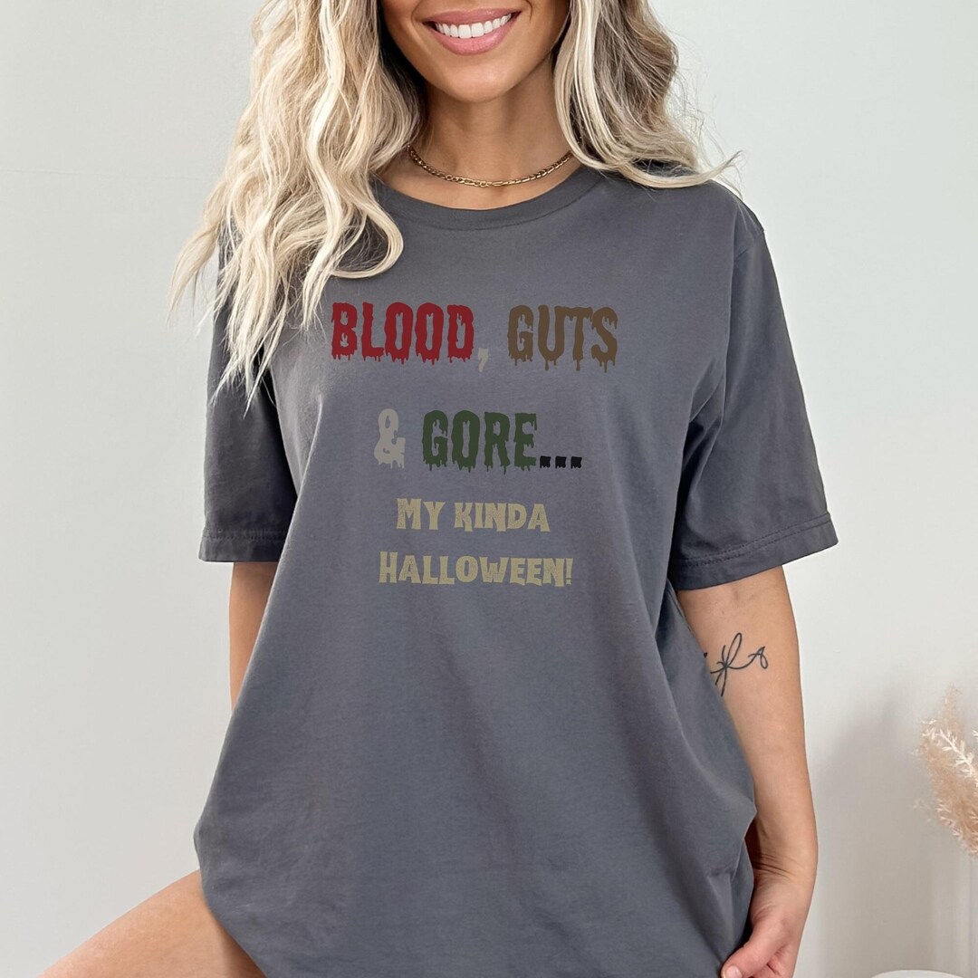 Gift for Bloody Gorey Style Fan, Creepy T-shirt, Halloween Junkie, Dark ...