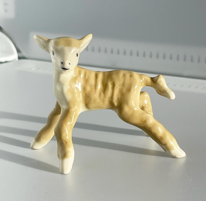 Rare Wade England Lamb 'playful Lamb' 1930s Figurine Collectible Farm ...