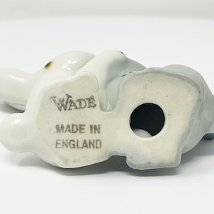 Vintage Wade England Figurine Kissing Bunnies 1940s Signed Rare ...